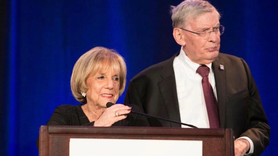 Bud Selig honored by Valley of the Sun JCC - Phoenix Business Journal