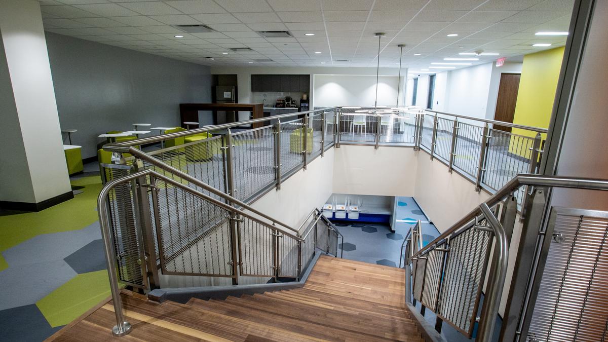 UTHealth opens School of Biomedical Informatics building in Houston ...