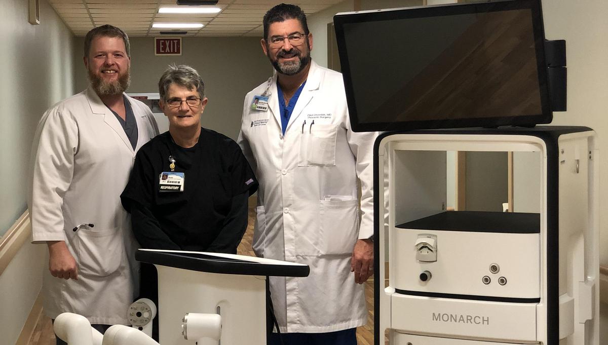 Sarasota Memorial Hospital now one of first to deploy high-tech robot ...