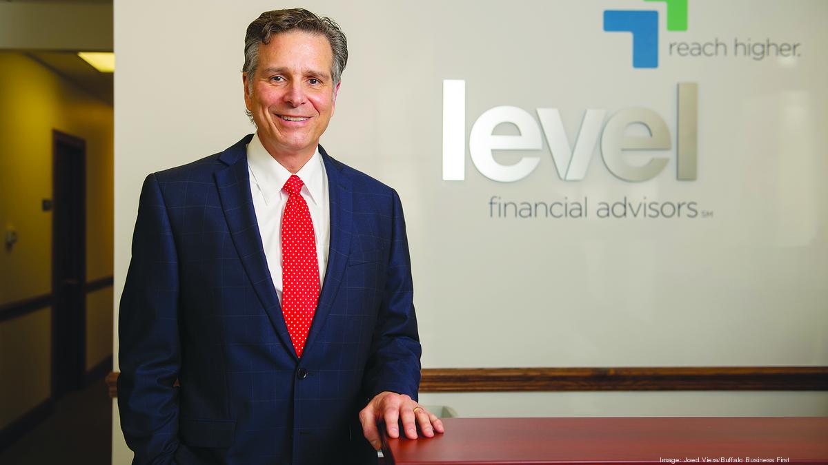 Richard Schroeder talks journalism, change to financial planning ...