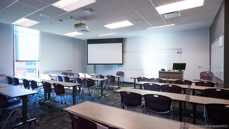 Grand Canyon University debuts new Colangelo College of Business ...