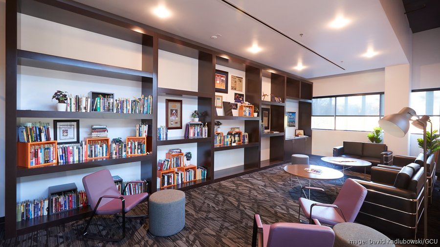 Grand Canyon University debuts new Colangelo College of Business ...