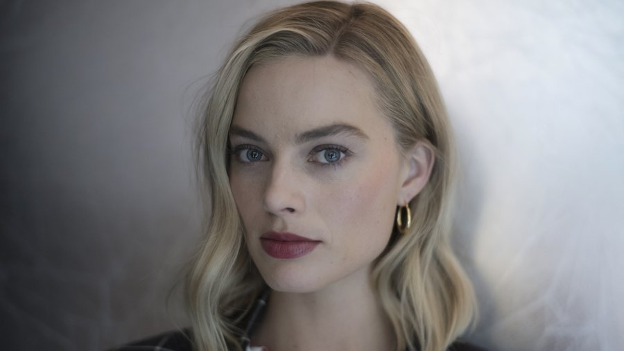 Margot Robbie to star in Mattel-Warner’s ‘Barbie’ movie - L.A. Business ...