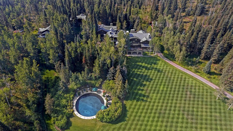 Colorado ranch owned by billionaire Henry Kravis of KKR & Co. listed ...