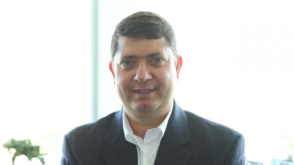 Black & Veatch names Azar to lead power business - Kansas City Business ...