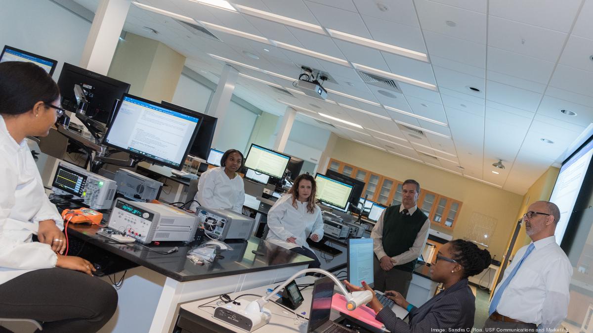 USF students, faculty volunteer to help Florida Department of Health - Tampa Bay Business Journal