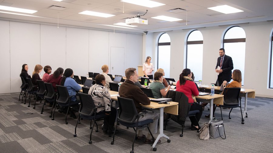 TriHealth CEO leads tour of new HQ - Cincinnati Business Courier