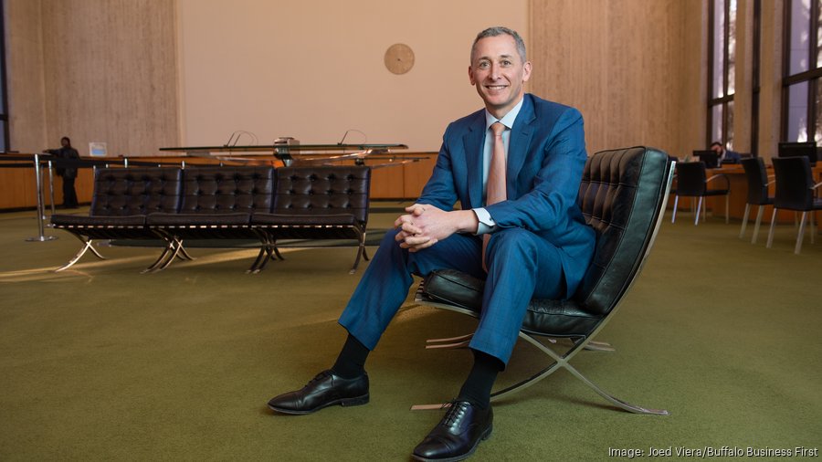 M&T Bank used an army of 2,000 to manage PPP - Buffalo Business First