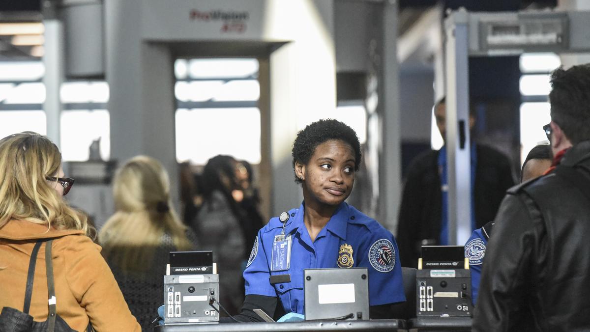 Houston's Bush Intercontinental Airport TSA security checkpoint to ...