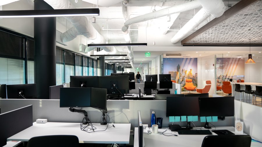 Payment processing firm Elavon expands by 200 employees, 41Ksf in Sandy ...