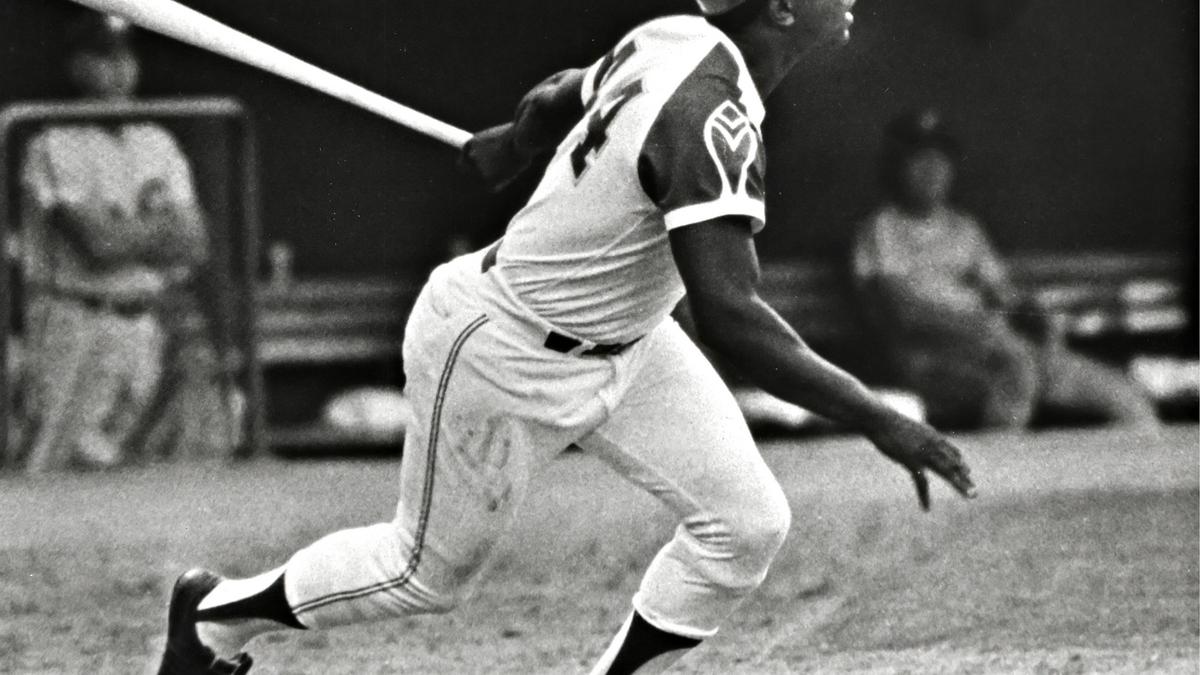 Hank Aaron reflects on 715th home run hit 40 years ago tonight (VIDEO ...