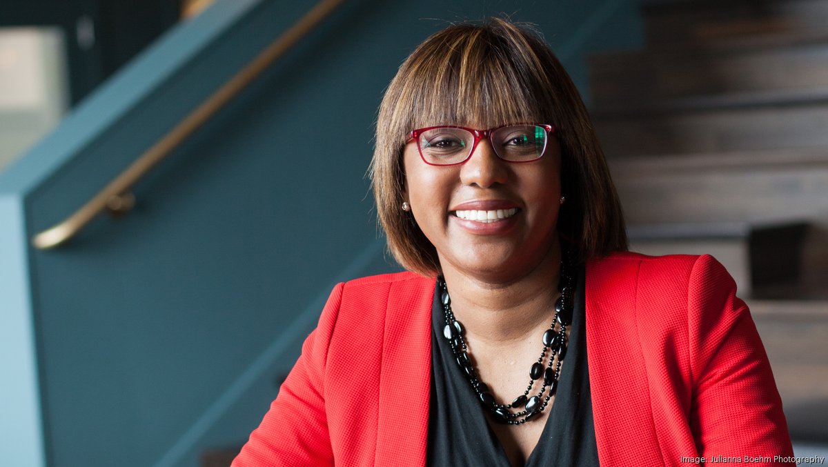 Yvette Simpson elected Mortar board chair - The Business Journals