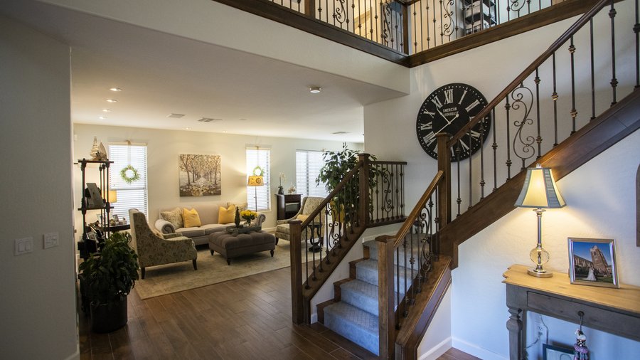 See inside cool Gilbert home of Jackie and Eric Wright - Phoenix ...