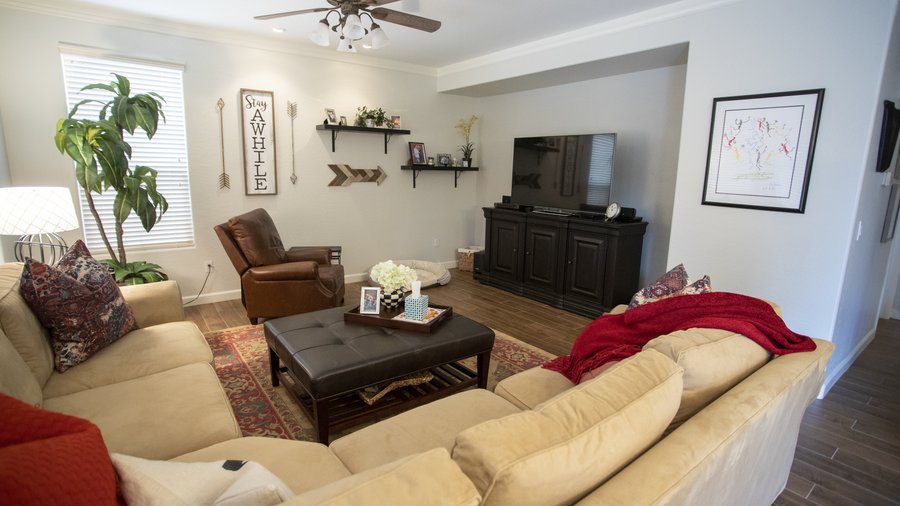 See inside cool Gilbert home of Jackie and Eric Wright - Phoenix ...