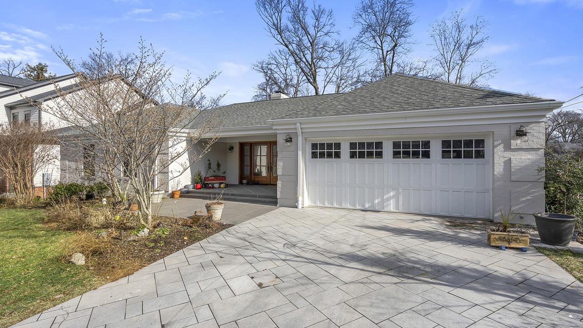 Todd Hitt's Arlington home for sale - Washington Business Journal