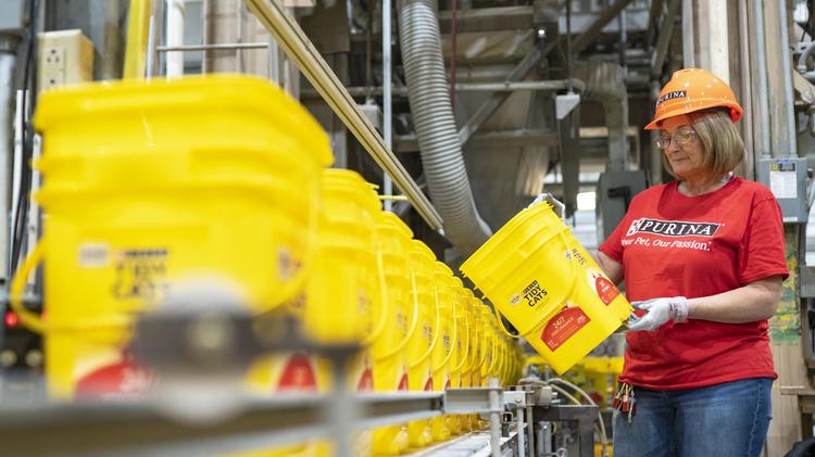 Nestle Purina PetCare to spend $115 million on plant expansion - St ...