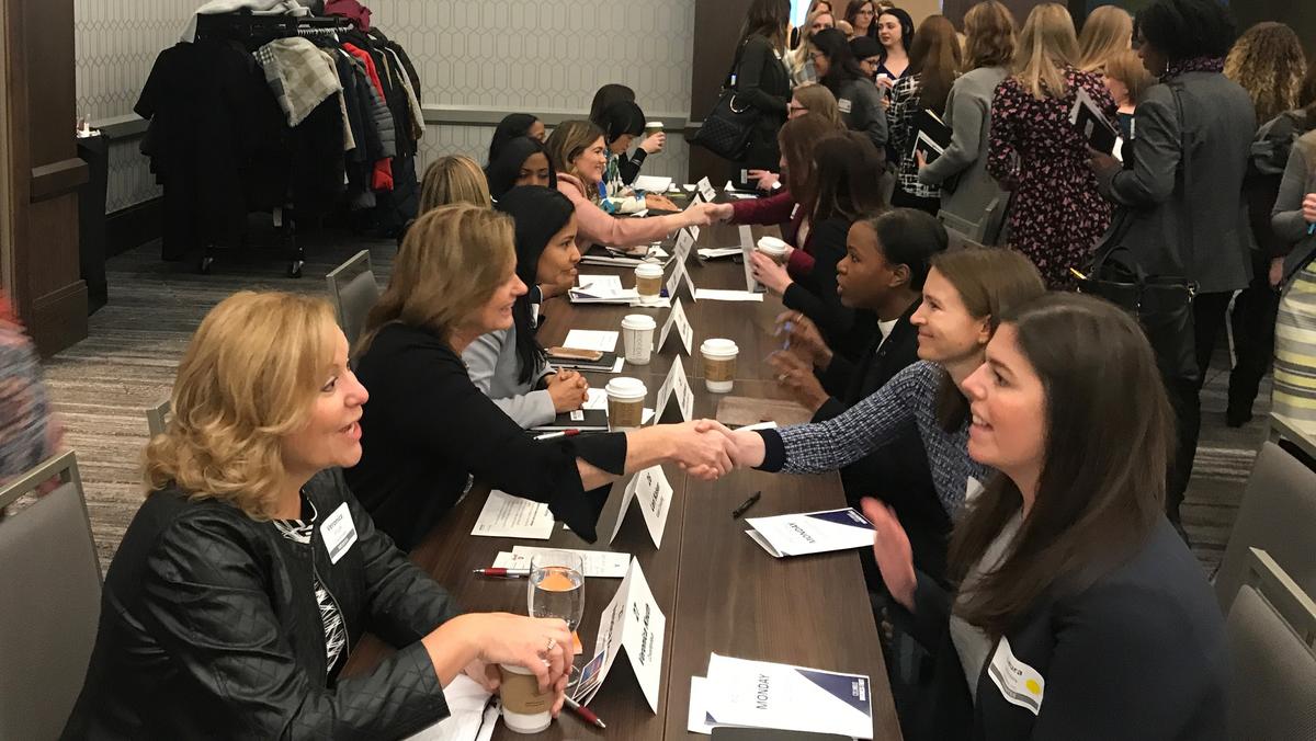 Mentoring Monday event draws hundreds eager to meet business leaders ...