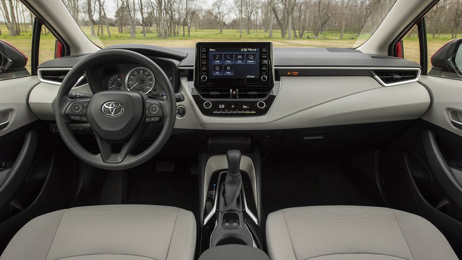 2020 Corolla LE BarcelonaRedMetallic 039