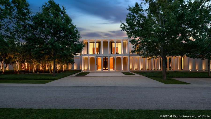 Go inside this $23M Preston Hollow estate designed by Philip Johnson ...
