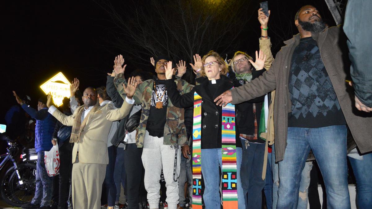 Business Journal's Scott Rodd arrested while covering protest ...