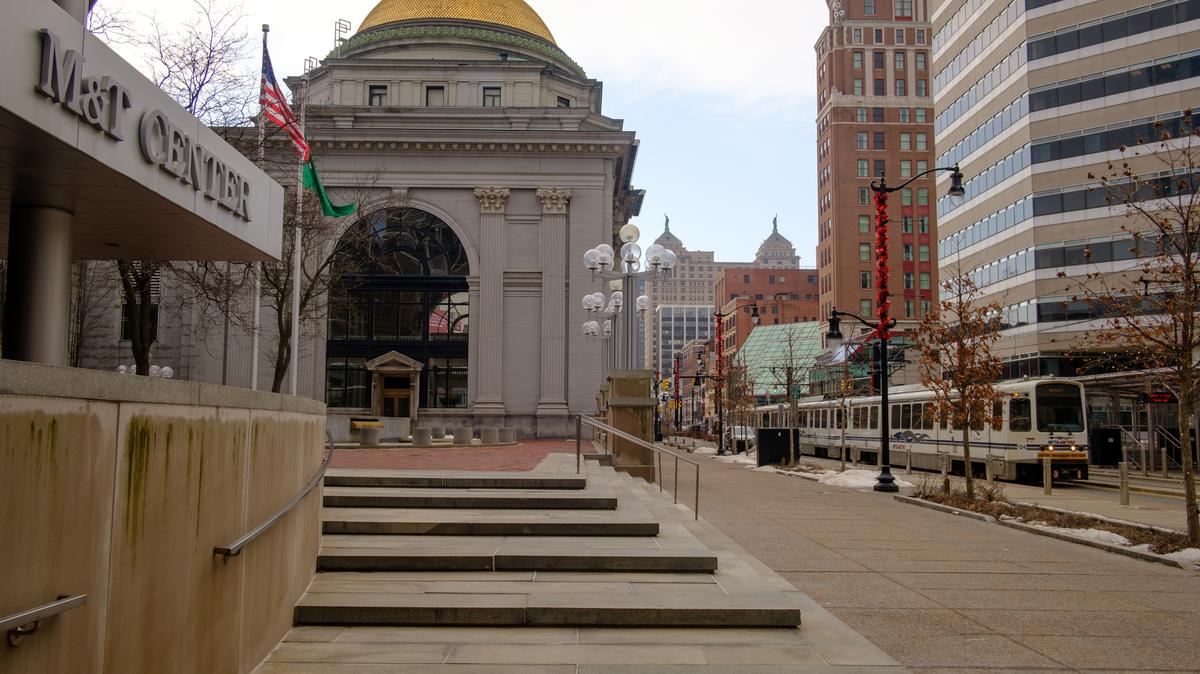 Bank notes: An introduction and awards to go around - Buffalo Business ...