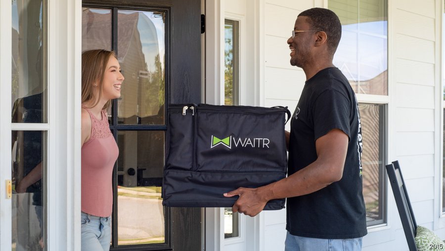 Food delivery app Waitr to hire drivers in Houston - Houston Business ...
