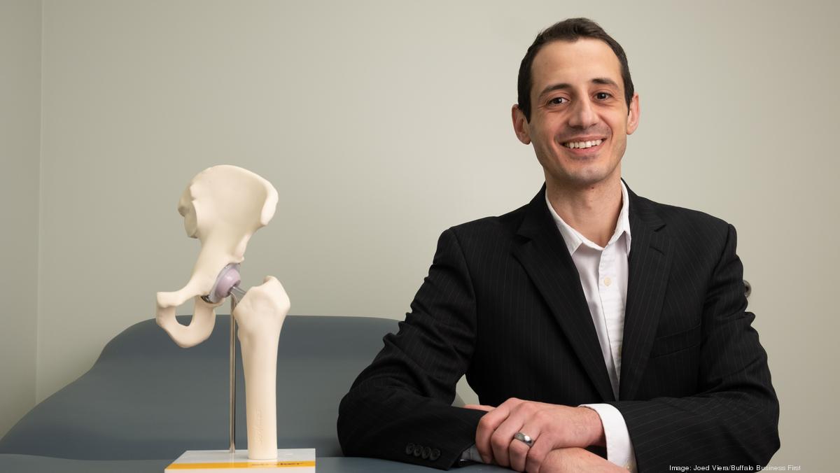 United Memorial Medical Center surgeon brings specialty hip surgery ...
