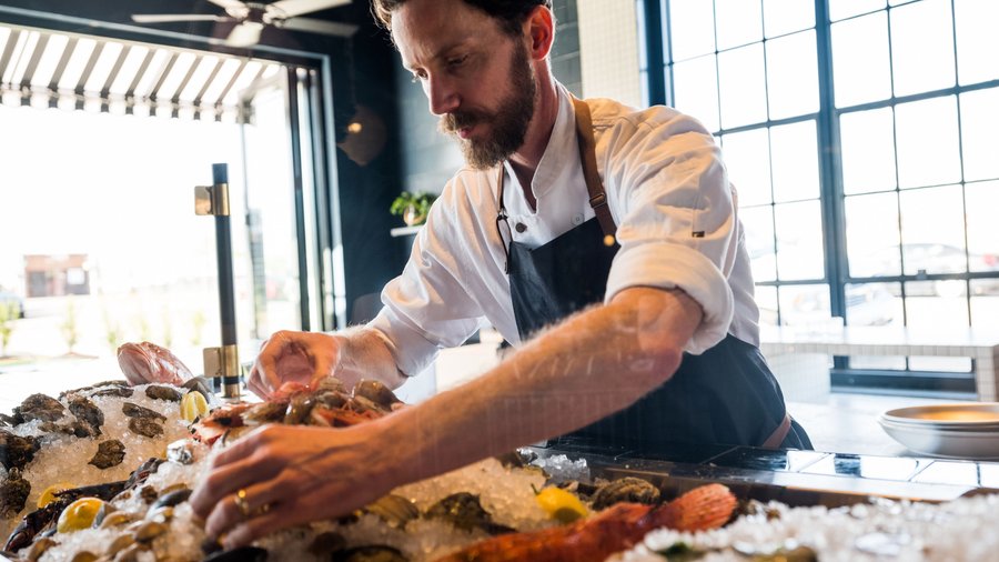 Automatic Seafood and Oysters in Lakeview in photos - Birmingham ...