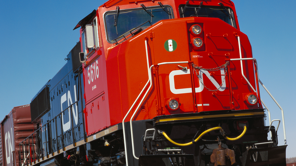 Canadian National Railway investing $120M in Wisconsin - Milwaukee ...