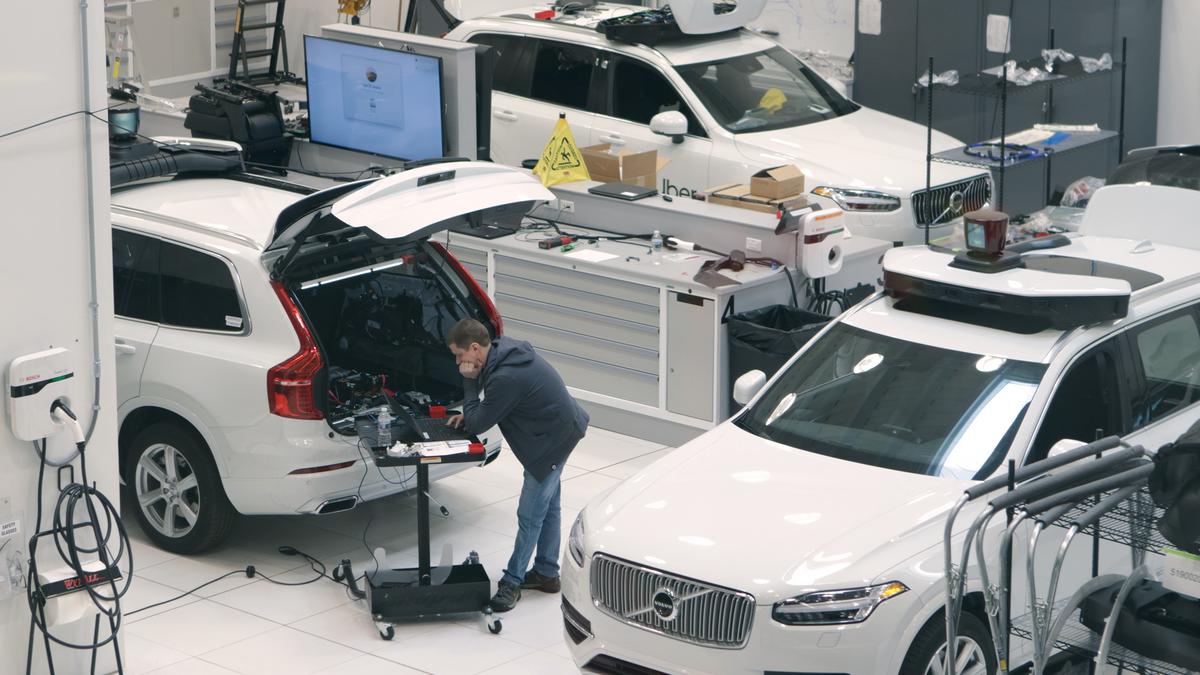 Uber's autonomous vehicle division gets $1B in funding from Toyota ...