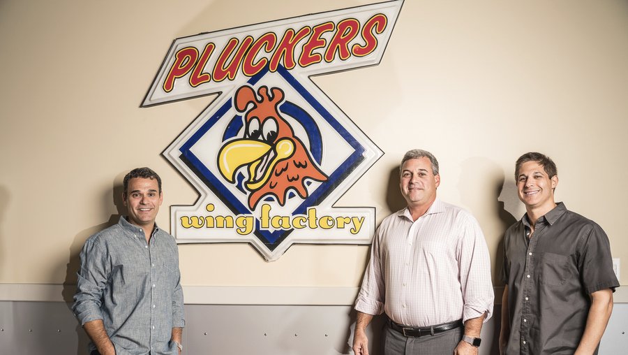 Third San Antonio-area Pluckers Wing Bar set to open in January - San ...