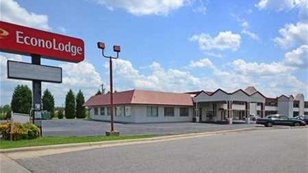 Econo Lodge in Eden sells for $1.65 million - Triad Business Journal