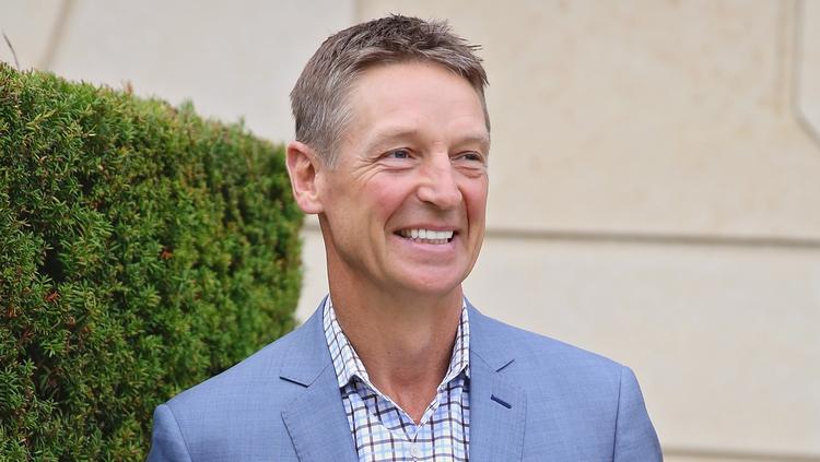 Detlef Schrempf: Create culture of giving in your family - Puget Sound ...