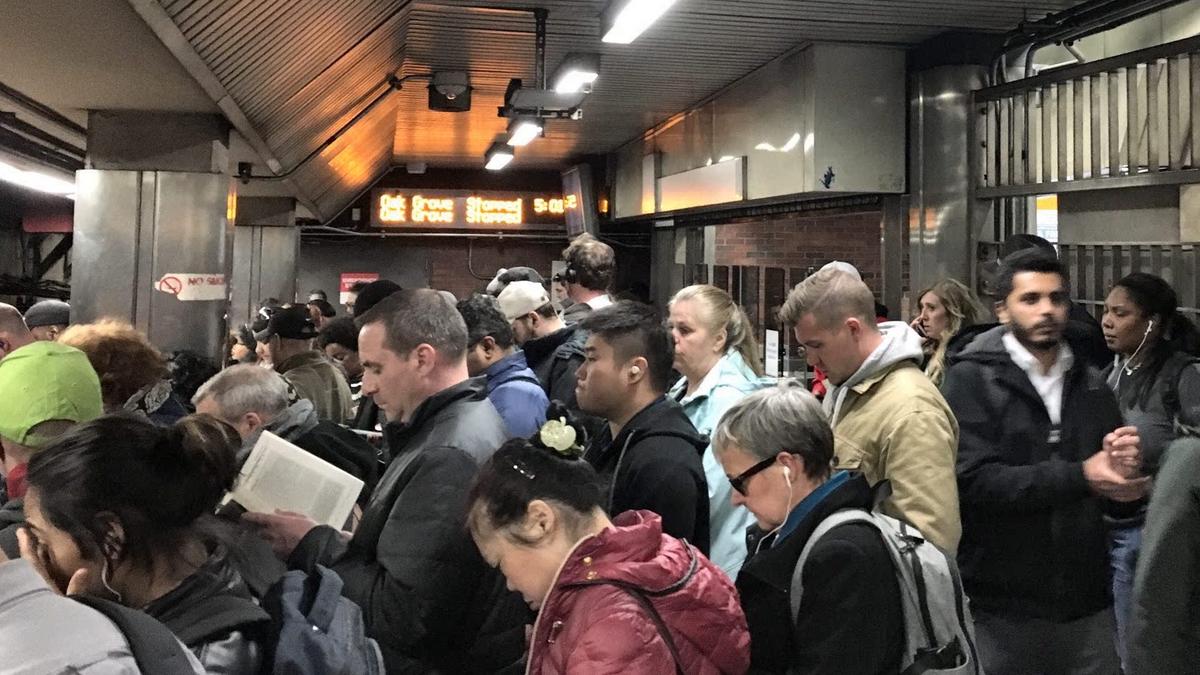 Trash fire causes MBTA Orange Line delays during evening commute ...