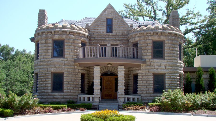 Chef Renee Kelly puts historic Caenen Castle on the market - Kansas ...