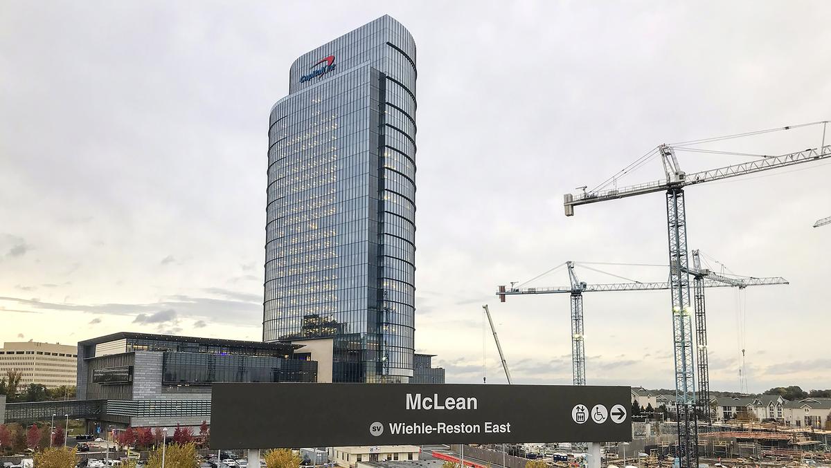 Best Real Estate Deals honoree: Capital One Tower - Washington Business ...