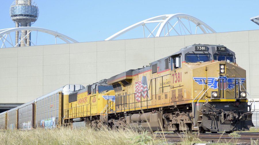 Austin commuter train to San Antonio again being discussed - Austin ...