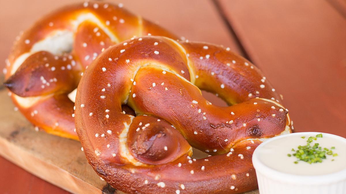 Brat Haus opens new Valley location - Phoenix Business Journal