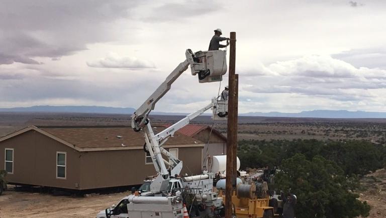 Ed Goldman: SMUD crews help light up Navajo Nation - Sacramento ...