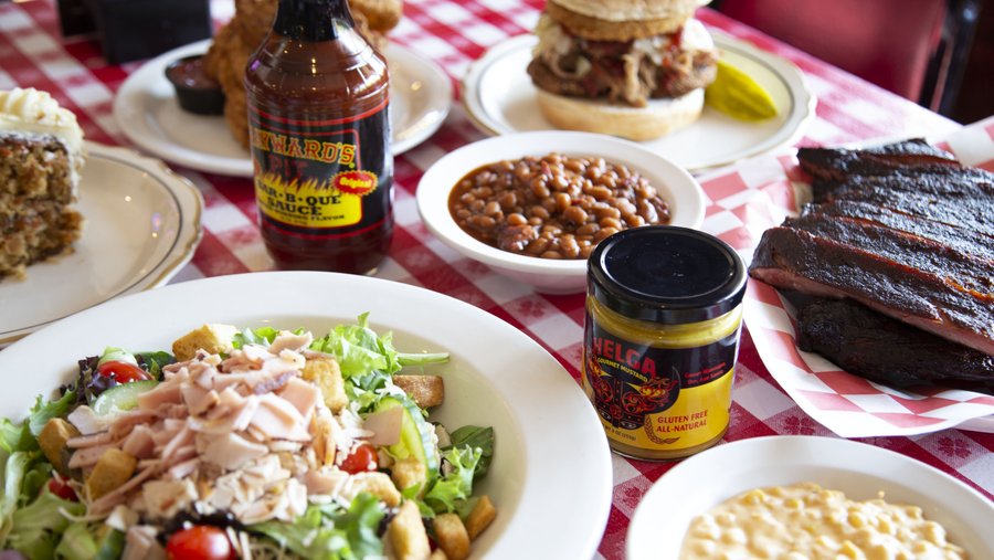 Friends, family celebrate life of Hayward's Pit Bar B Que founder ...