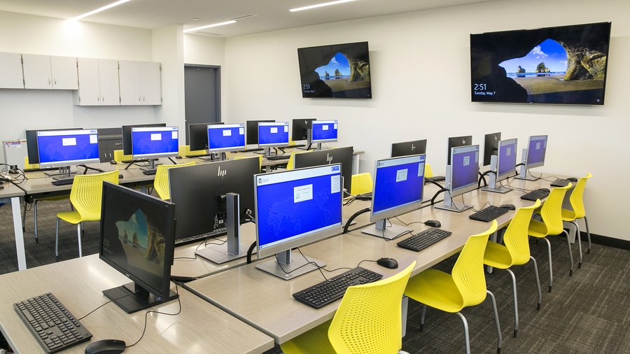 St Matthews Library 035