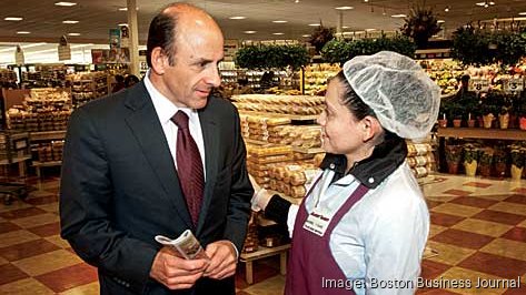 Market Basket director: CEO Demoulas sidelined board input - Boston ...