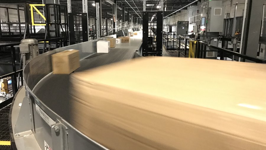 UPS Centennial Hub 7
