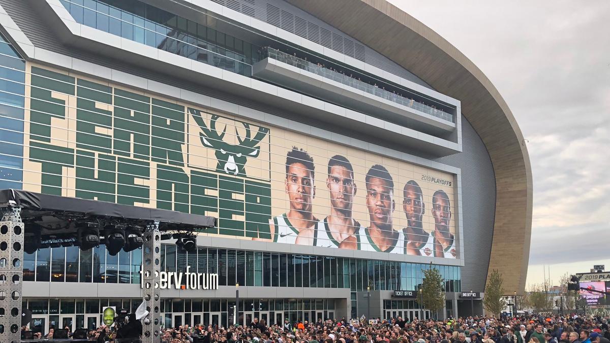 Fiserv Forum has new seating, ticket offers for Bucks' second year ...