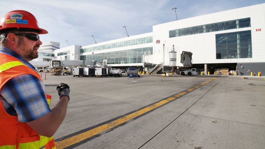 At long last, Sea-Tac Airport's $986M international facility to debut ...
