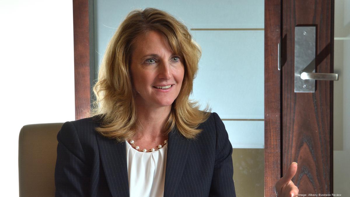 Jennifer MacPhee is now overseeing Merrill Lynch's national Financial ...