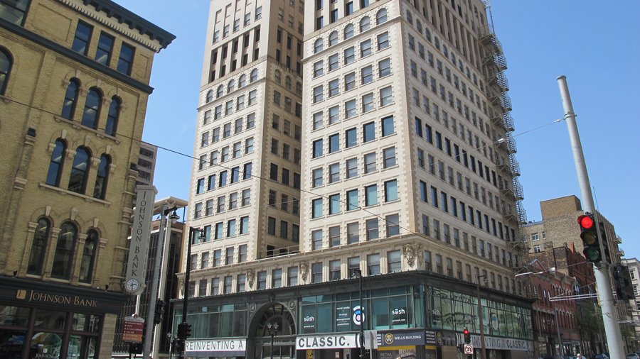 Telecom to open downtown Milwaukee office in Wells Building - Milwaukee ...