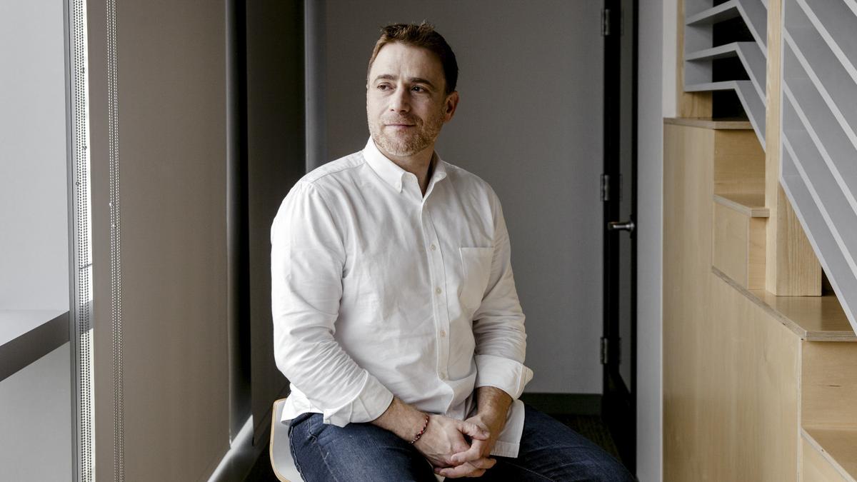 As Slack prepares to go public, its CEO is holding his tongue - New ...