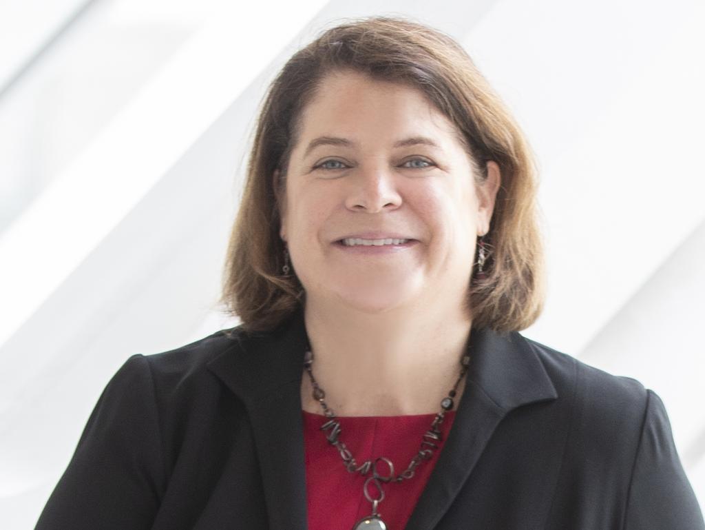 Lisa Cieslak's Instagram, Twitter & Facebook on IDCrawl