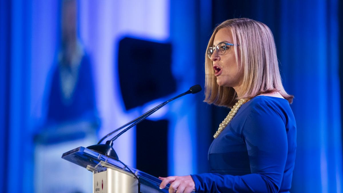 Mayor Kate Gallego supports White House criteria for reopening economy ...